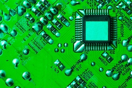 Quantum Photonics: A Leap in Time-Series Prediction Accuracy